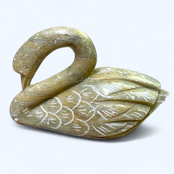 Handmade | Art | Vtg Hand Carved Natural Tan Soapstone Sleeping Swan ...